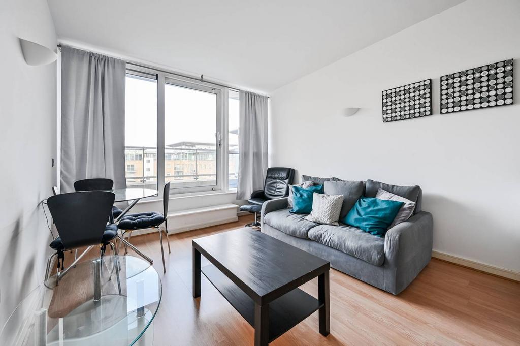 Building 50, Argyll Road, Woolwich... 2 bed flat - £1,995 pcm (£460 pw)