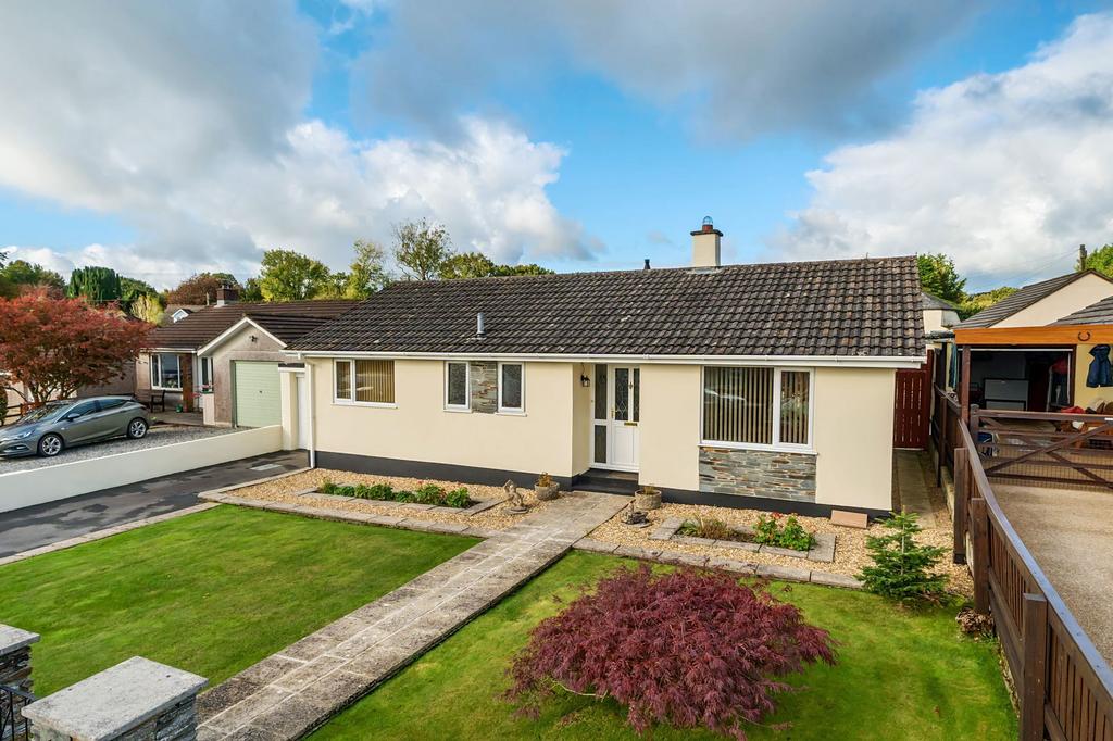Treburley, Launceston 2 bed detached bungalow - £299,950