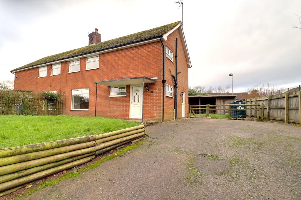 Elder Tree Lane, Market Drayton TF9 3 bed semi-detached house - £235,000