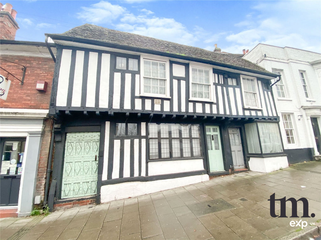 East Hill, Colchester CO1 2 bed terraced house - £190,000