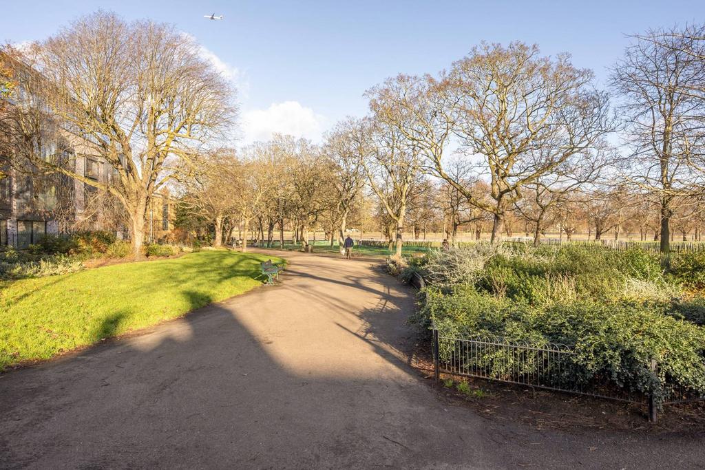 Fawe Park Road, Putney, London, SW15 3 bed terraced house - £3,950 pcm ...
