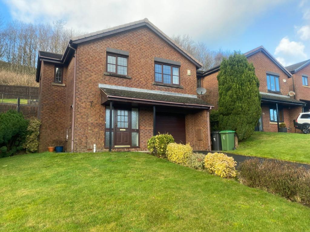 9 Brookhill Close, Diggle... 2 bed detached house - £395,000