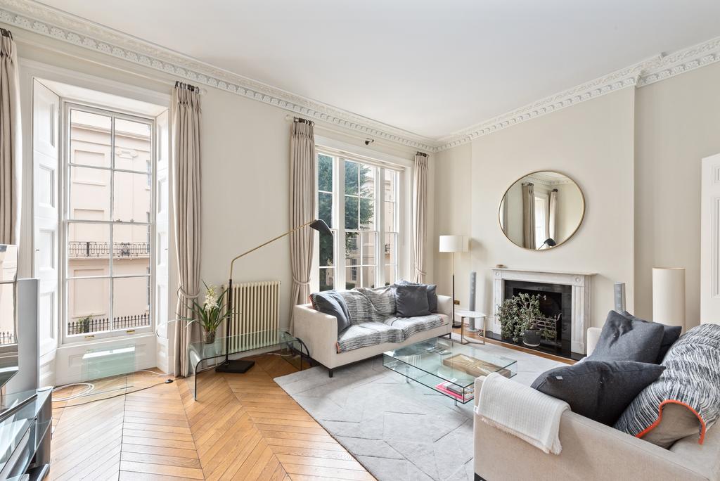 London NW1 4 bed terraced house - £14,083 pcm (£3,250 pw)