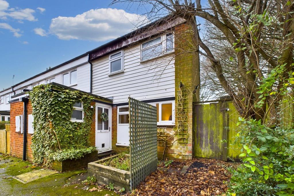 Lewis Silkin Way, Southampton 3 bed house - £260,000