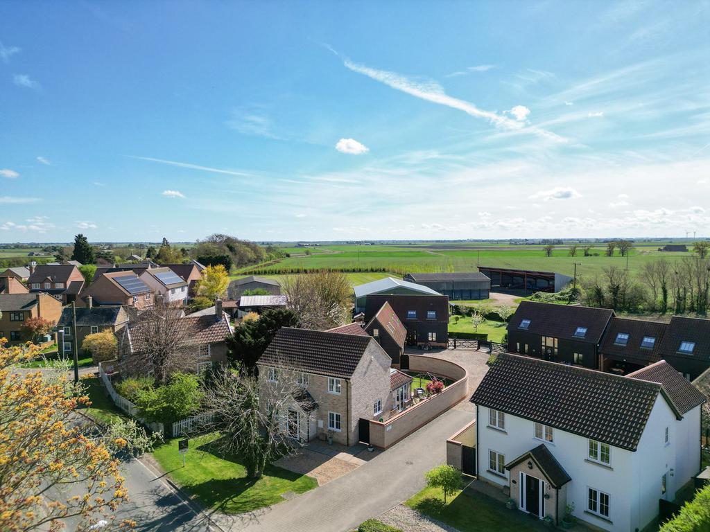 Ramsey Forty Foot PE26 4 bed detached house for sale - £425,000