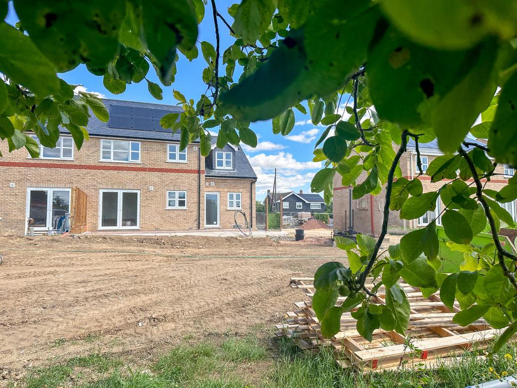 Ramsey Mereside PE26 3 bed semi-detached house for sale - £260,000