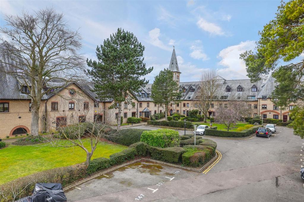 River Meads, Stanstead Abbotts, SG12 1 bed apartment for sale - £210,000