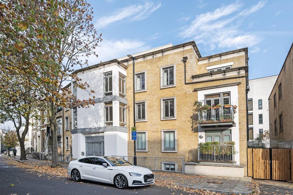 Cubitt Street, King's Cross, London... 3 bed flat - £875,000