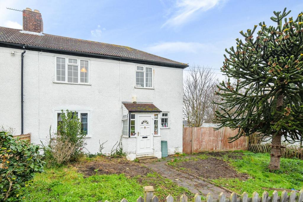 Oakgrove Road, Penge, London, SE20 3 bed semi-detached house - £550,000
