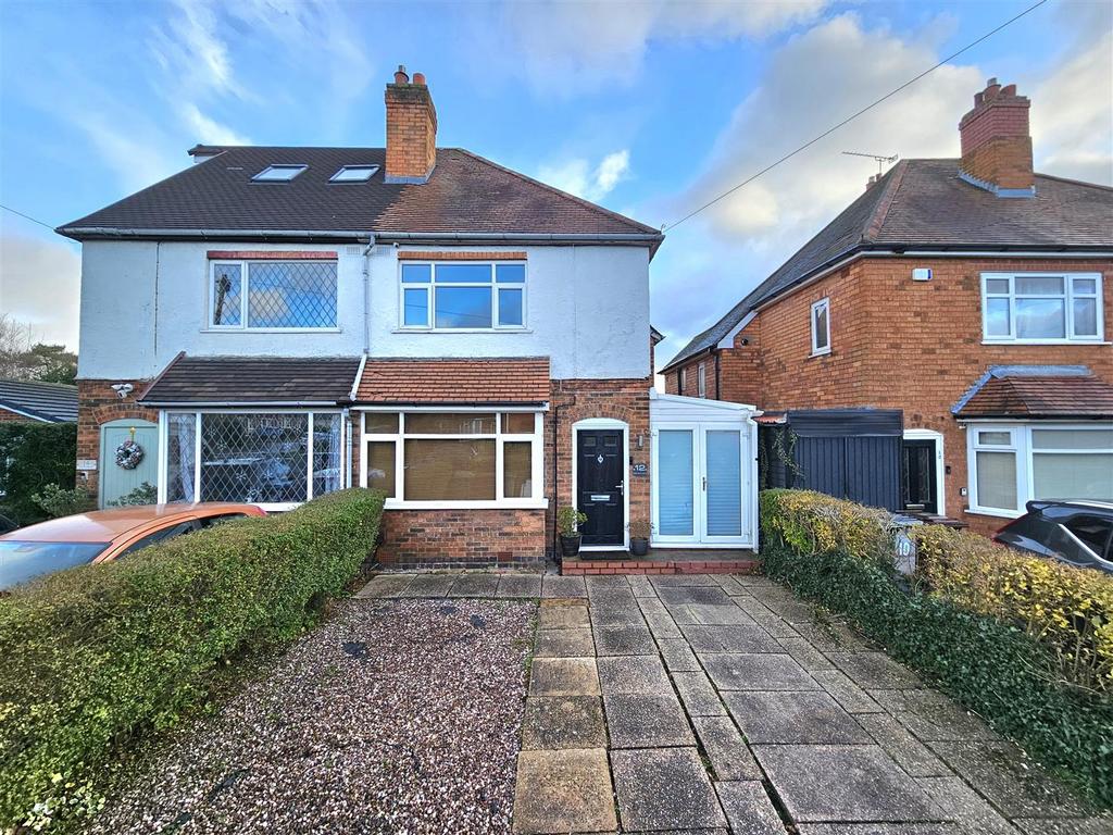 Damson Lane, Solihull 2 bed semi-detached house - £275,000