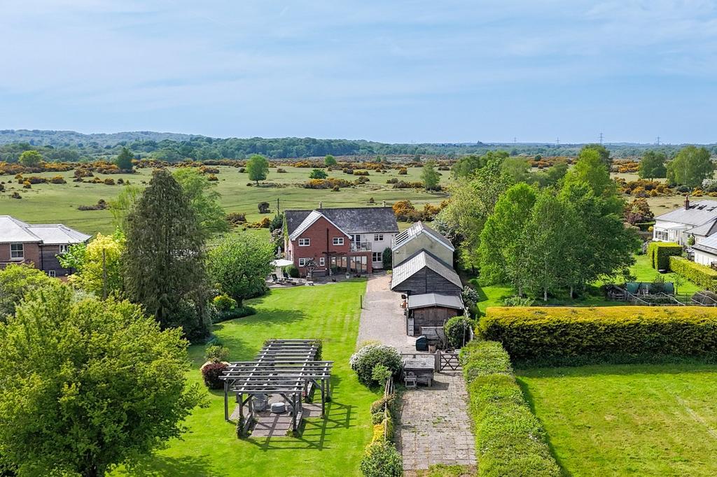 Romsey SO51 5 bed detached house for sale - £1,650,000