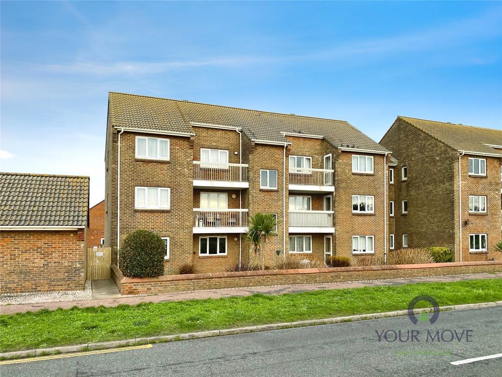 Blakes Way, East Sussex BN23 2 bed flat for sale - £180,000