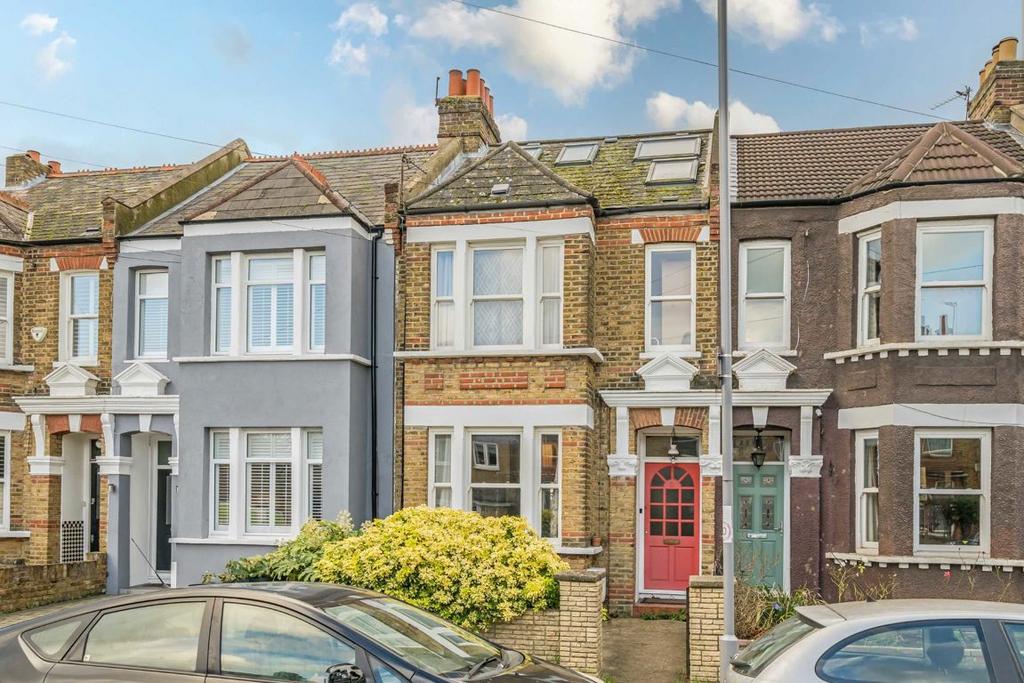 Douglas Road, Surbiton KT6 4 bed house - £850,000