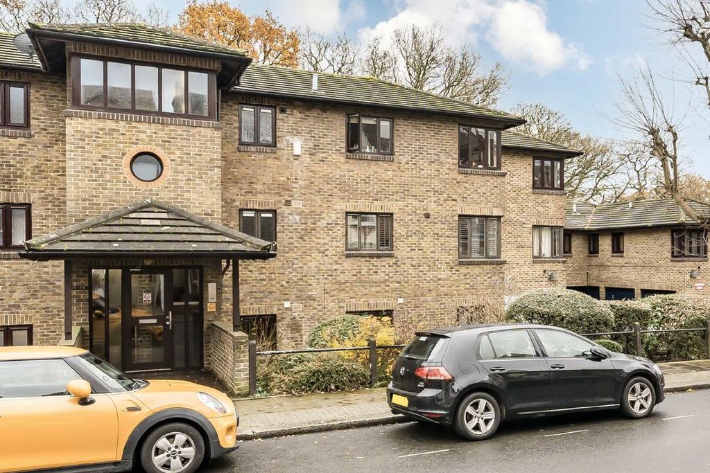 Hillbury Road, London SW17 1 bed flat for sale - £365,000