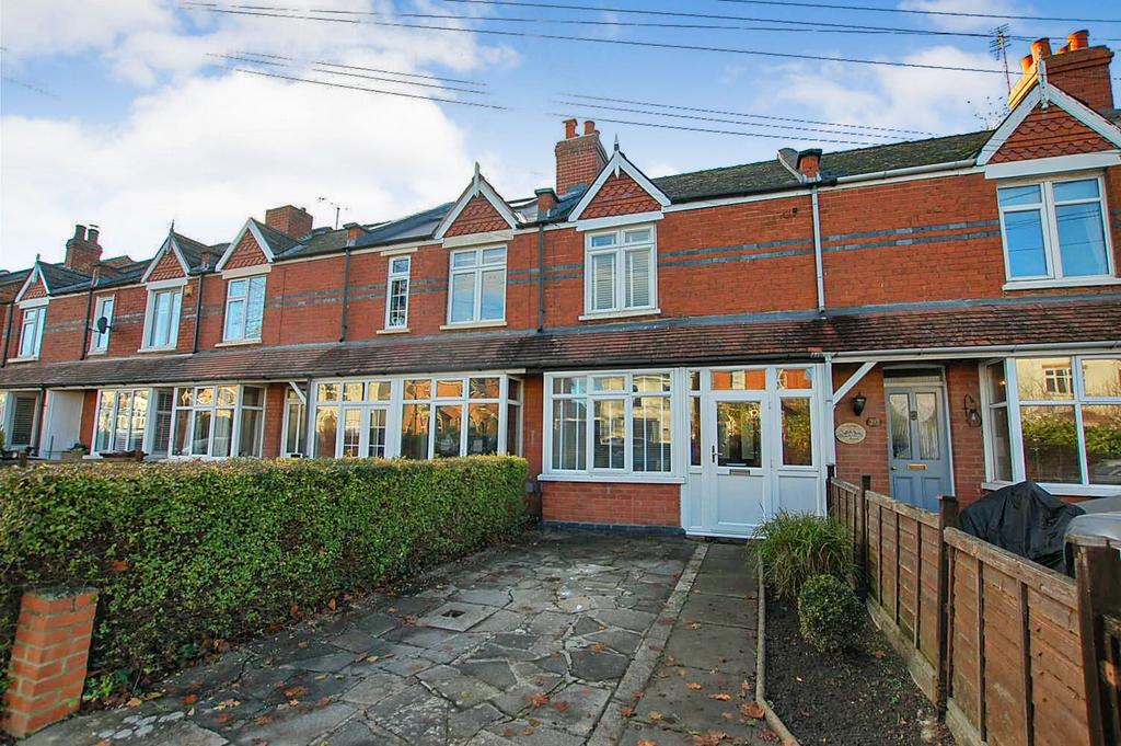 Old Bath Road, Cheltenham GL53 2 bed terraced house for sale - £440,000