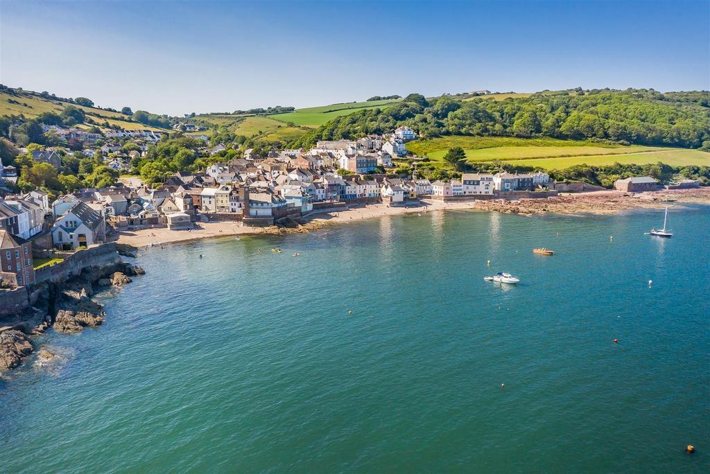 The Fort, Cawsand, Torpoint 3 bed apartment - £650,000