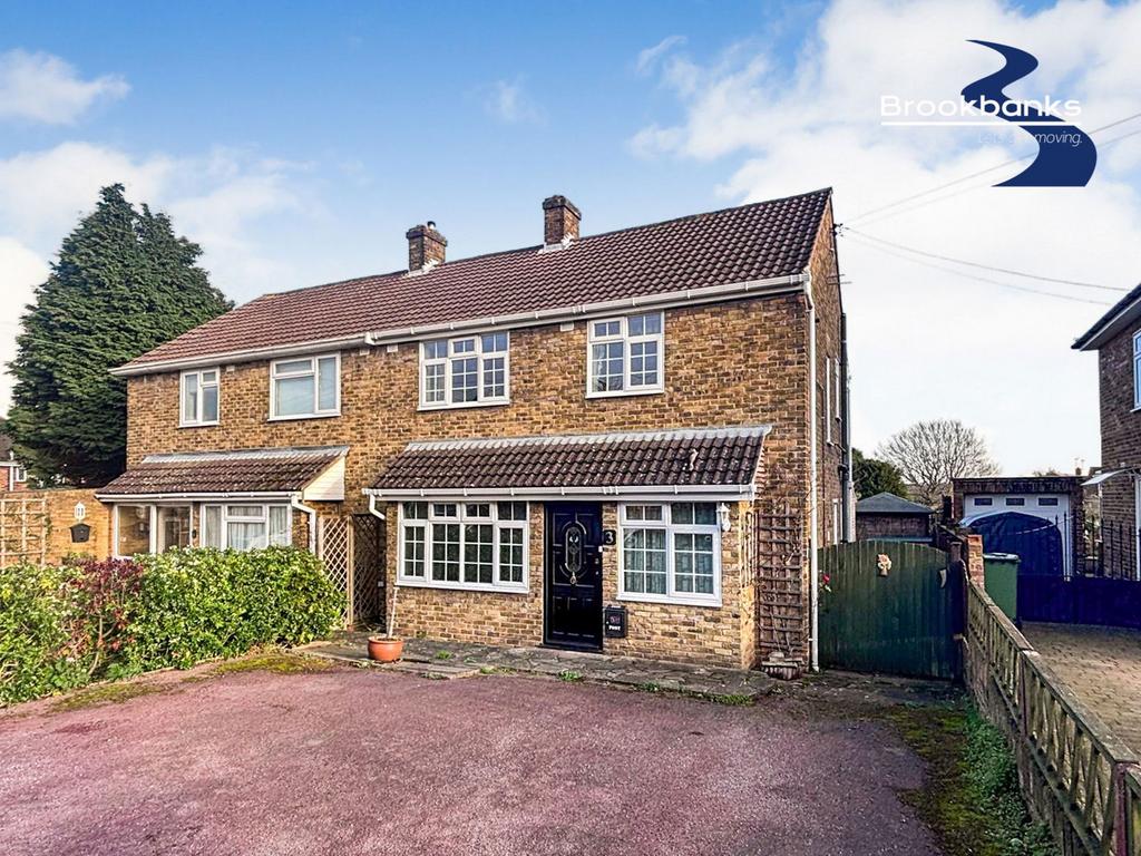 Woodlands Close, Swanley, Kent, BR8 7JU 3 bed semi-detached house - £ ...