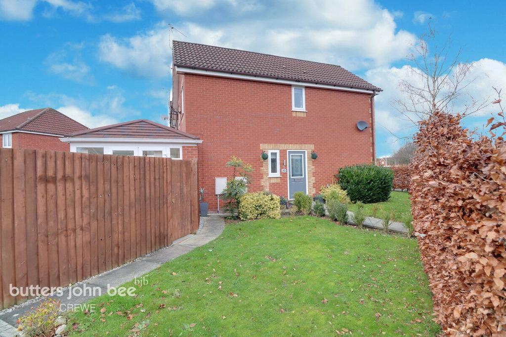 Langley Drive, Crewe 3 bed end of terrace house - £230,000