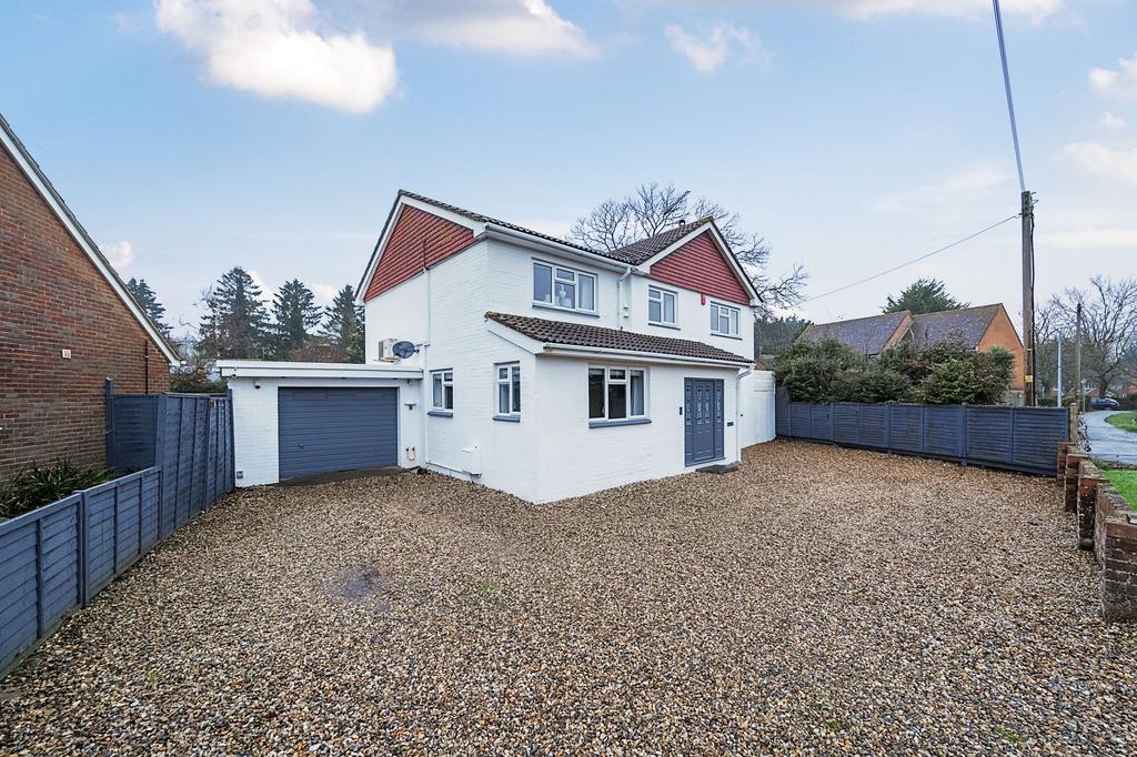 Eastling Road, Eastling, ME13 4 bed detached house for sale - £750,000