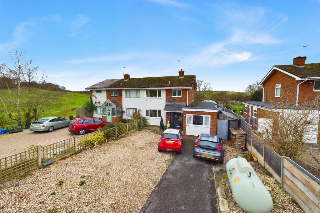 Whittington Hall Lane, Kinver, DY7 76PH 5 bed semi-detached house for ...