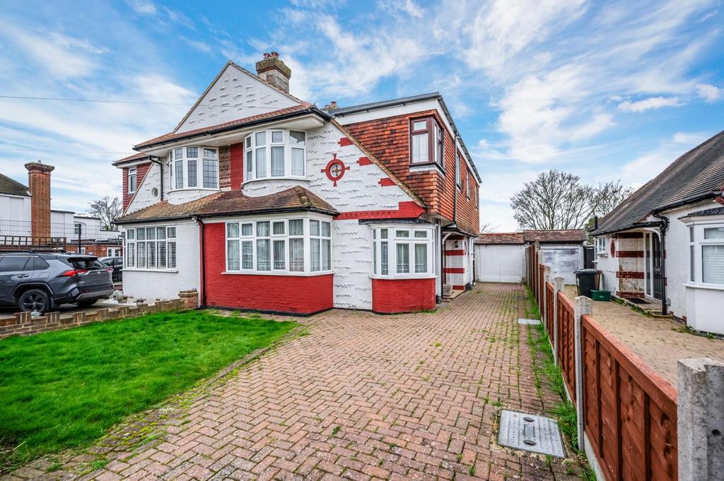 Chadacre Road, Stoneleigh 4 bed semi-detached house for sale - £725,000