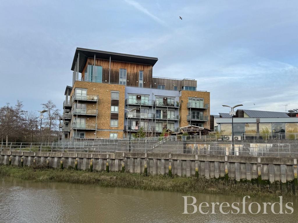 Quayside Drive, Colchester, CO2 1 bed apartment for sale - £130,000
