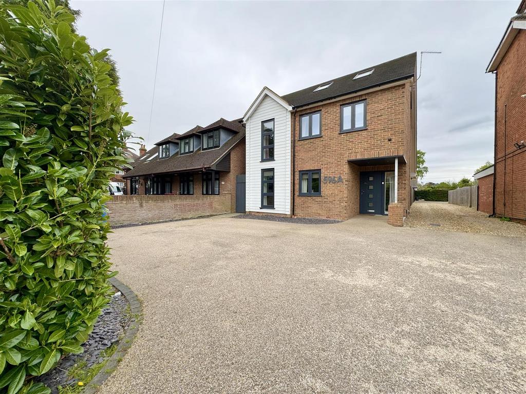Foxhall Road, Ipswich 4 bed detached house for sale - £599,995