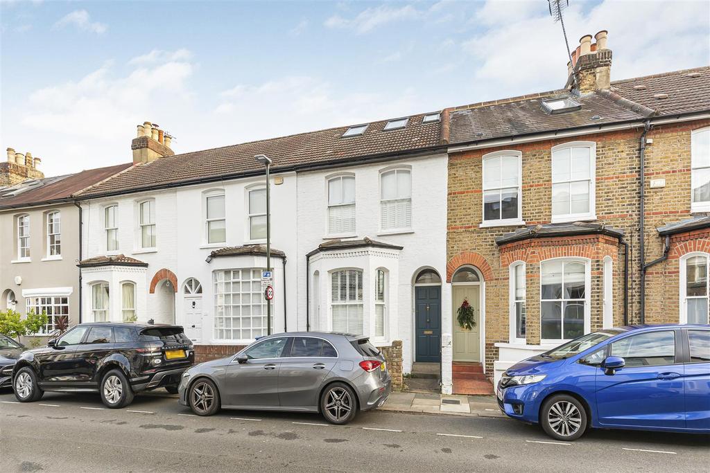 Kings Road, East Sheen, SW14 3 bed terraced house - £1,050,000