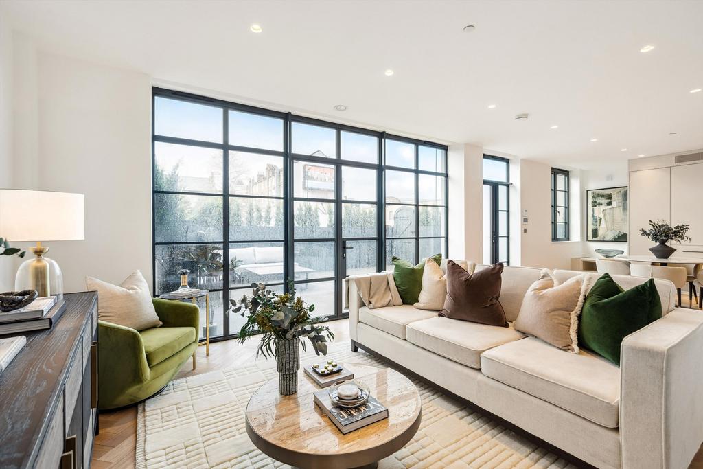 Elspeth Road, London, SW11 2 bed flat - £1,000,000