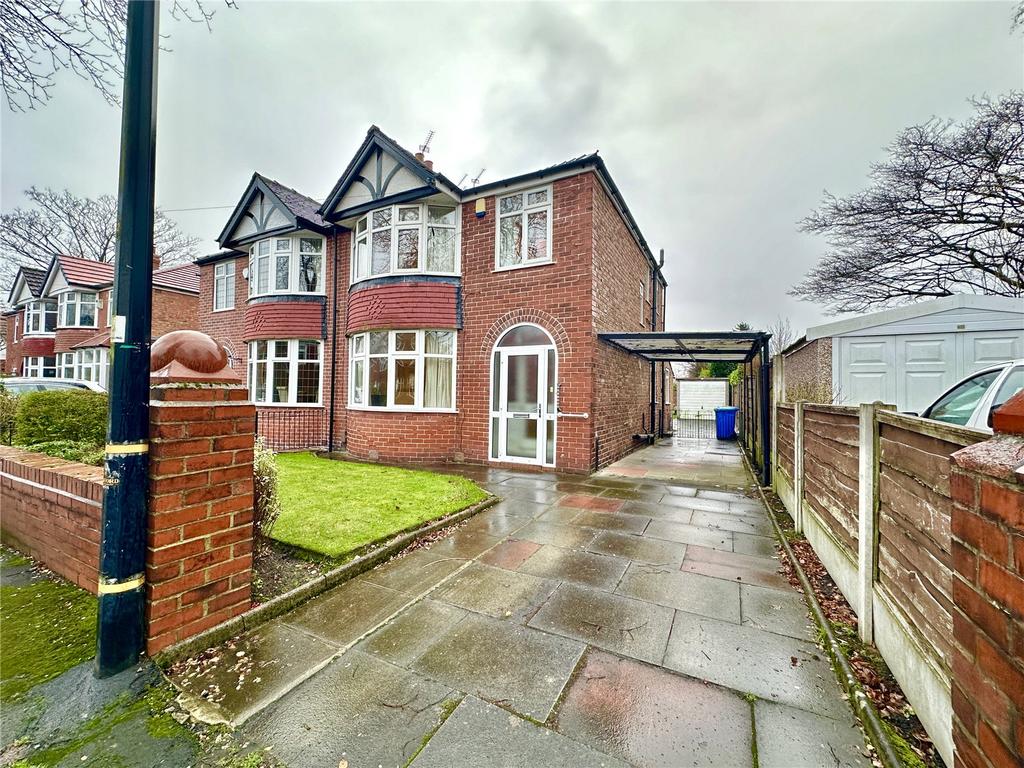 Marford Crescent, Trafford M33 3 bed semi-detached house for sale - £ ...