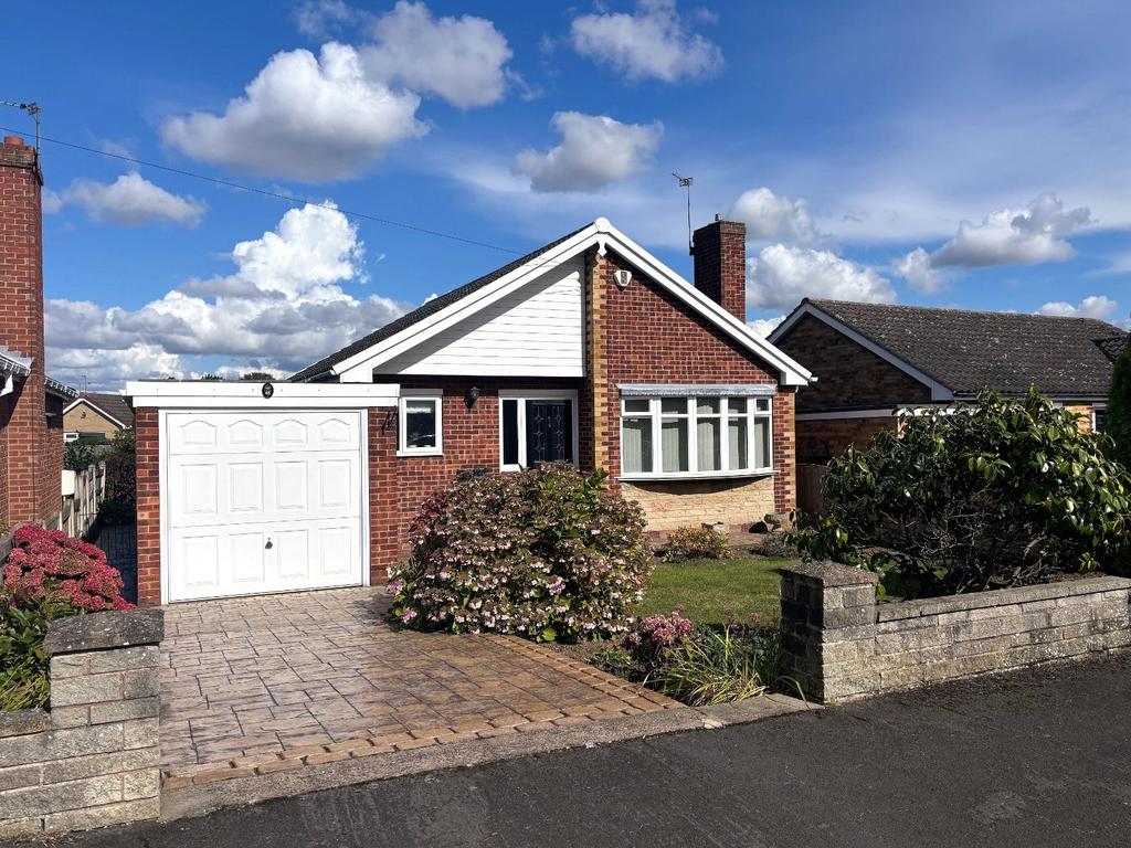 Leyburn Road, Doncaster DN6 2 bed bungalow - £210,000