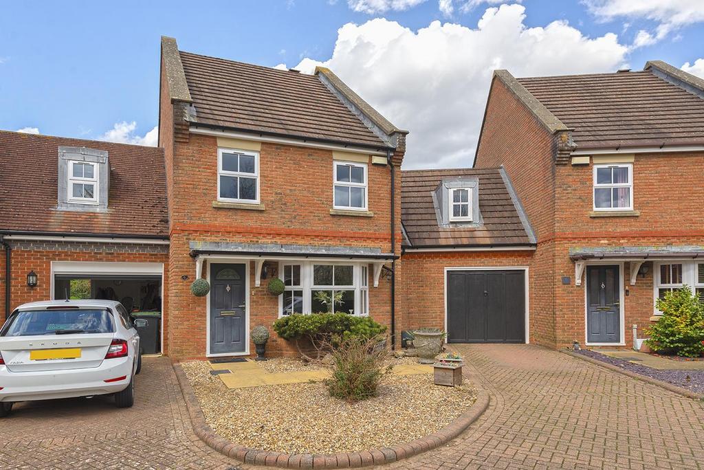 Braeburn Way, Kings Hill, ME19 4EP 4 bed detached house - £550,000