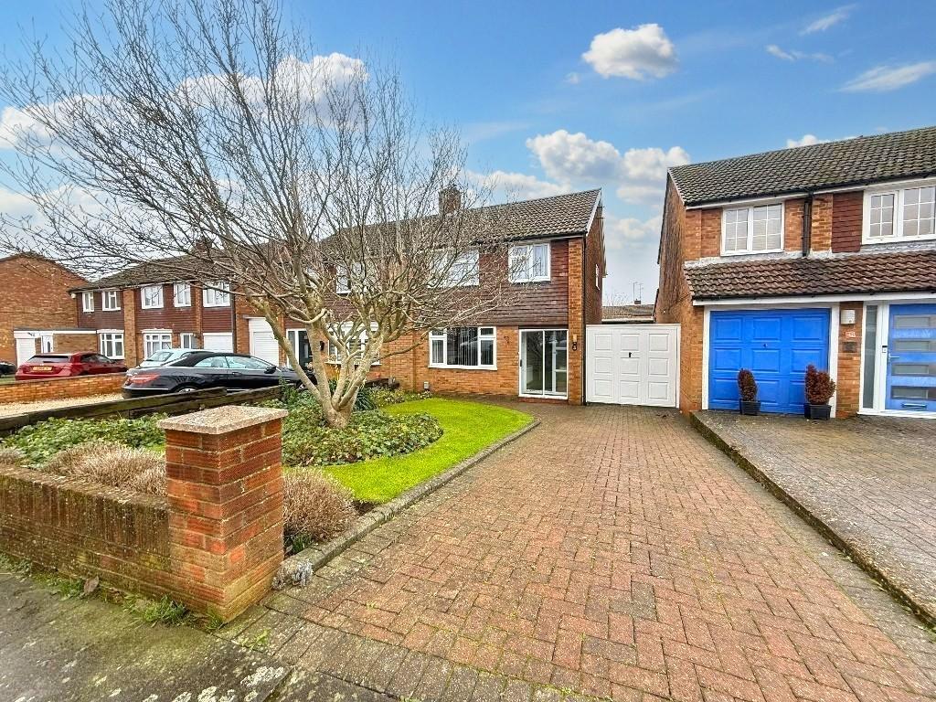 Weltmore Road, Limbury Mead, Luton... 3 bed semi-detached house - £325,000