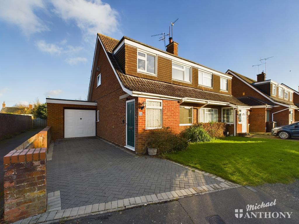 Wing, Leighton Buzzard LU7 3 bed semi-detached house - £425,000