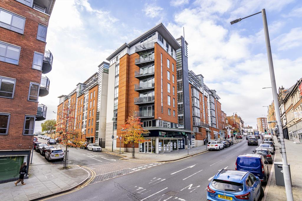 Ropewalk Court, Derby Road, Nottingham 2 bed flat - £1,075 pcm (£248 pw)