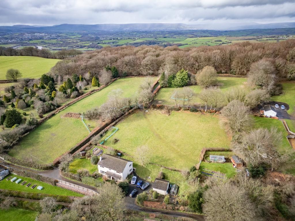 Coed Y Caerau Lane, Kemeys Inferior 4 bed detached house - £750,000