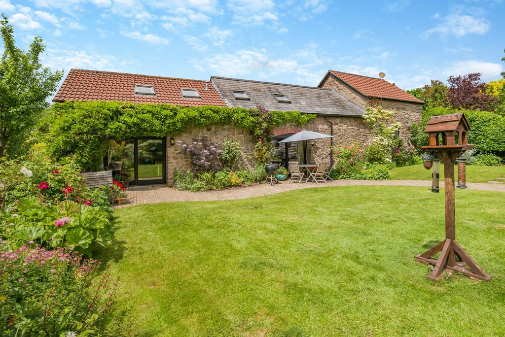 Upper Millbrook Farm, Llanvaches... 4 bed detached house for sale - £ ...