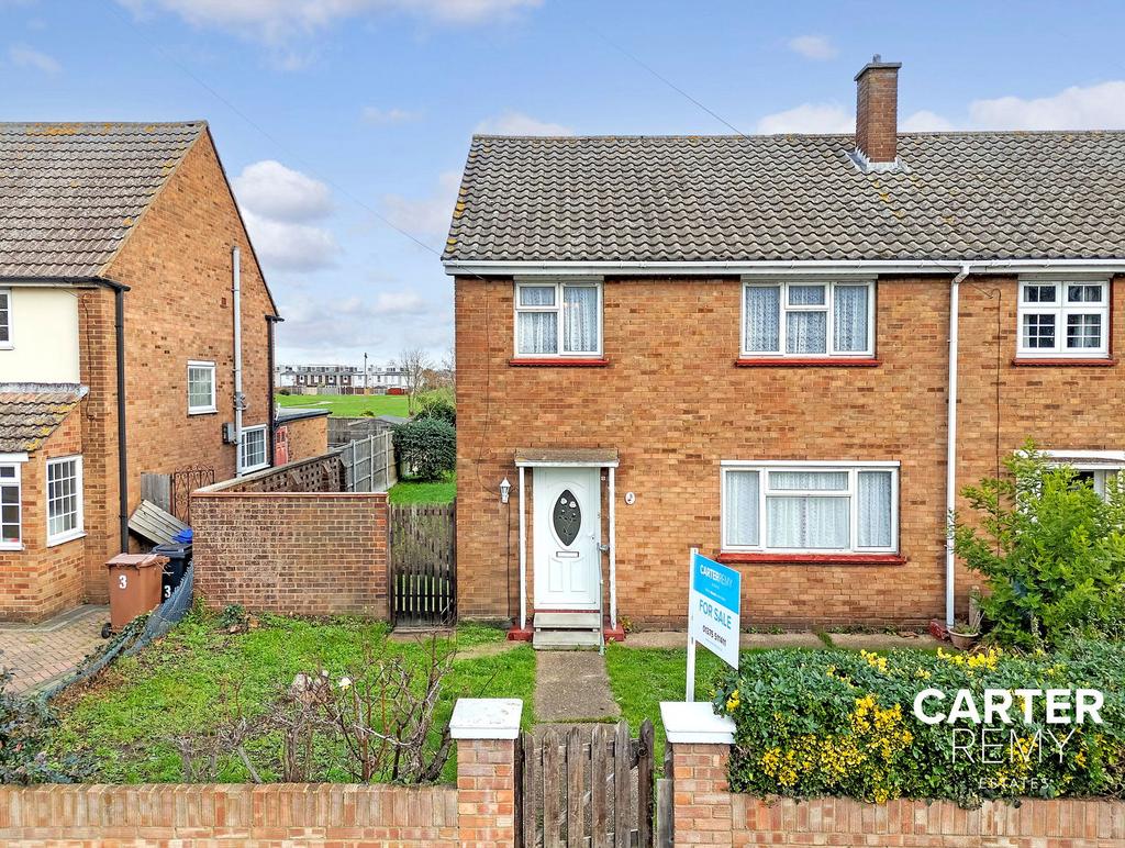 Waterson Road, Grays, RM16 3 bed semi-detached house for sale - £350,000