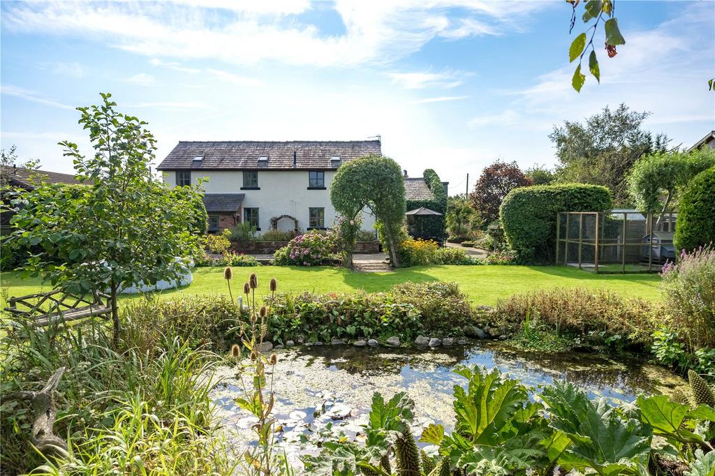 Gorse Lane, Tarleton, Preston, PR4 3 bed detached house for sale - £600,000