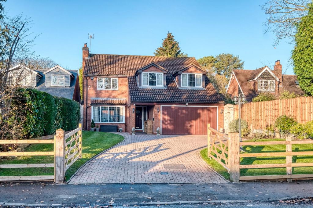 Lowbrook Lane, Tidbury Green... 4 bed detached house - £775,000