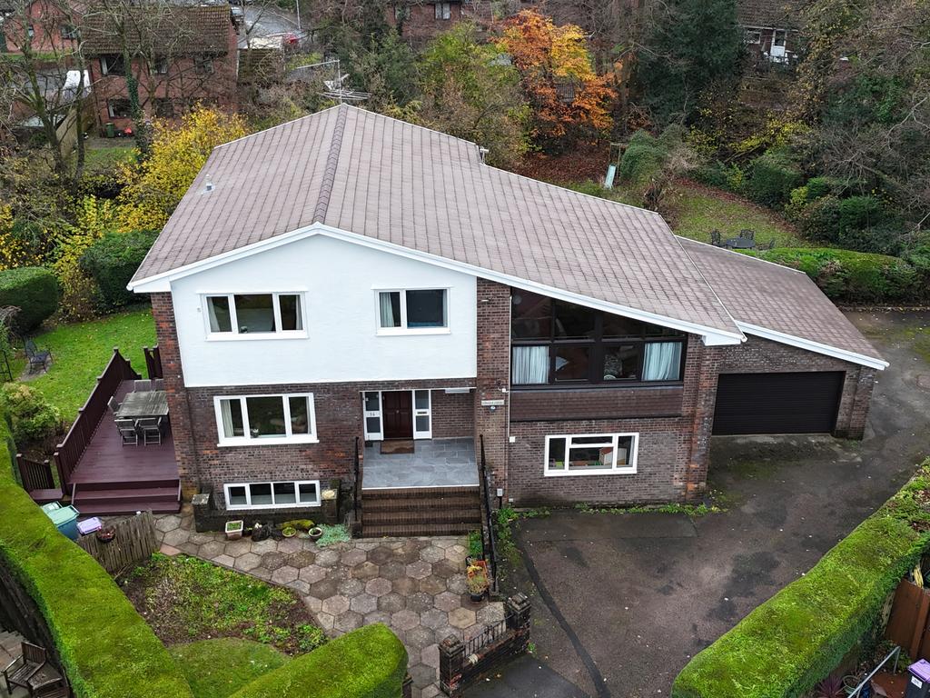 Meyricks, CWMBRAN NP44 5 bed detached house for sale - £500,000