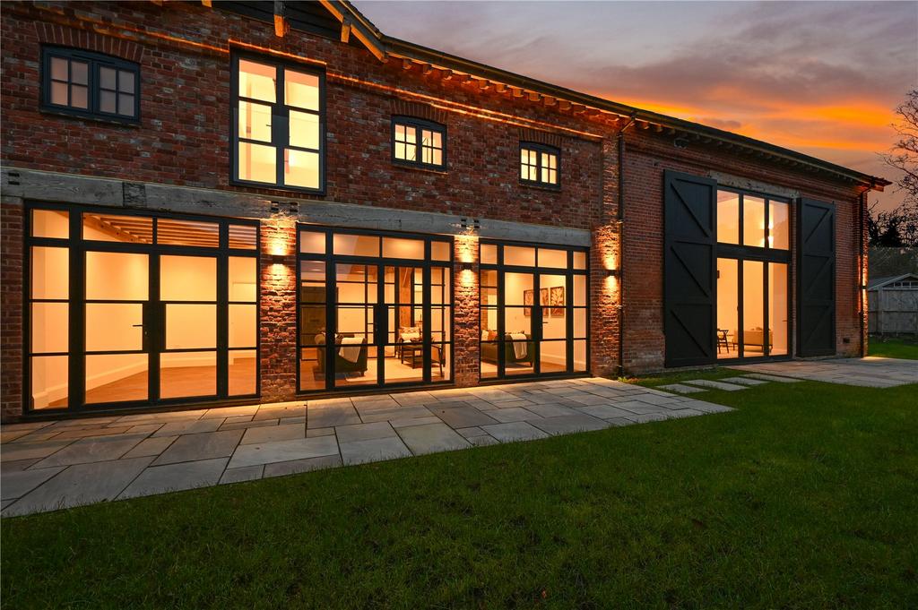 Broomlands Farm, Broadbridge Heath Road 4 bed property for sale - £ ...