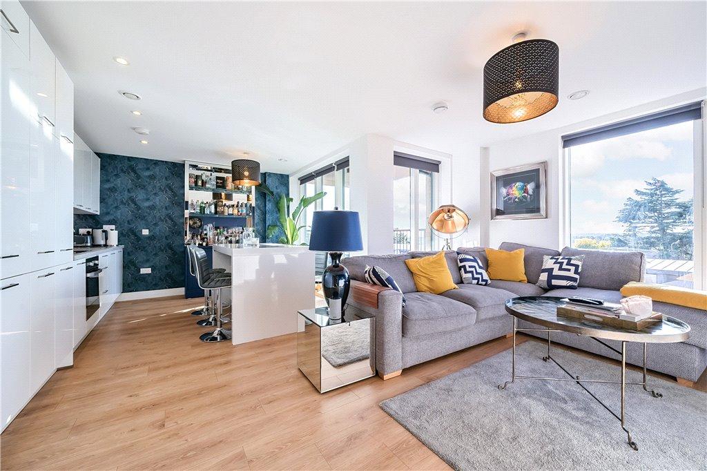 Flat 38, Highbrook House, 49 Quayle... 2 bed apartment - £137,500