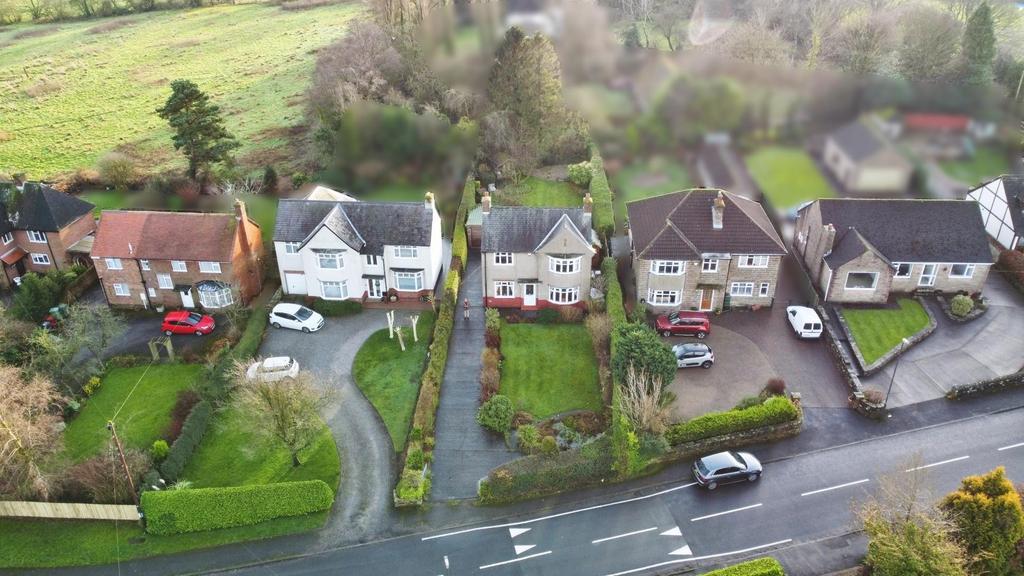 Ashover Road, Old Tupton... 2 bed detached house - £350,000