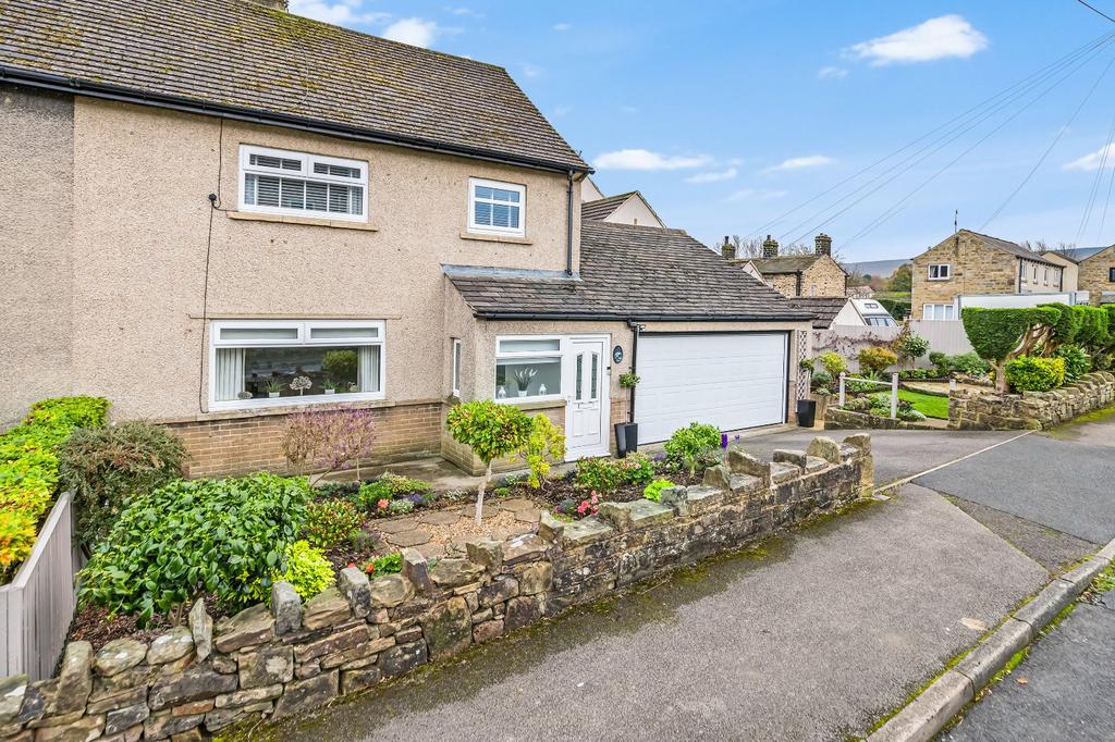 Burns Hill, Addingham, Ilkley, West... 3 bed semi-detached house - £359,950