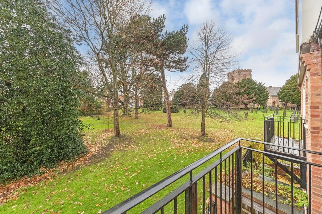 Epworth Court, Loughborough LE12 2 bed maisonette for sale - £280,000