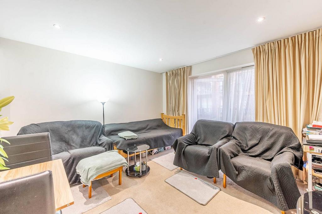 Stanmore Place, Stanmore, HA7 1 bed flat for sale - £315,000