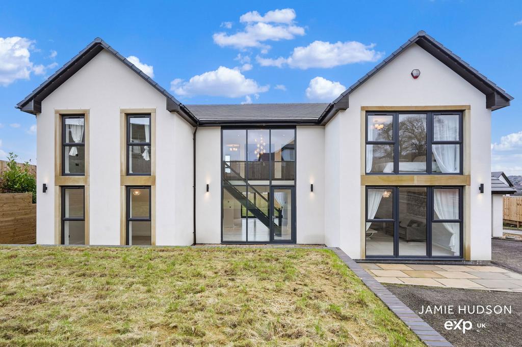 Wheatley Lane Road, Nelson BB9 5 bed detached house - £810,000