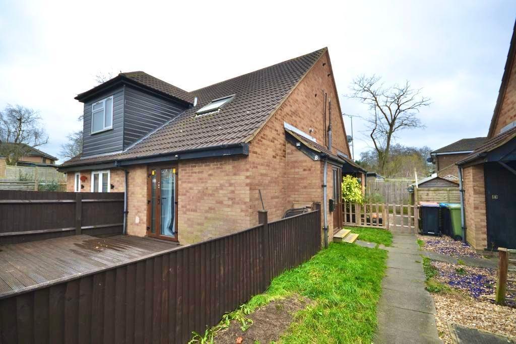 Furzton, Milton Keynes MK4 1 bed cluster house - £215,000