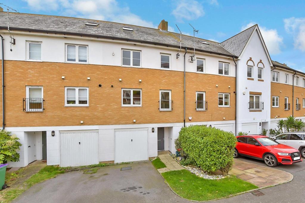 Lower Corniche, Seabrook, Hythe, Kent 4 bed townhouse - £525,000